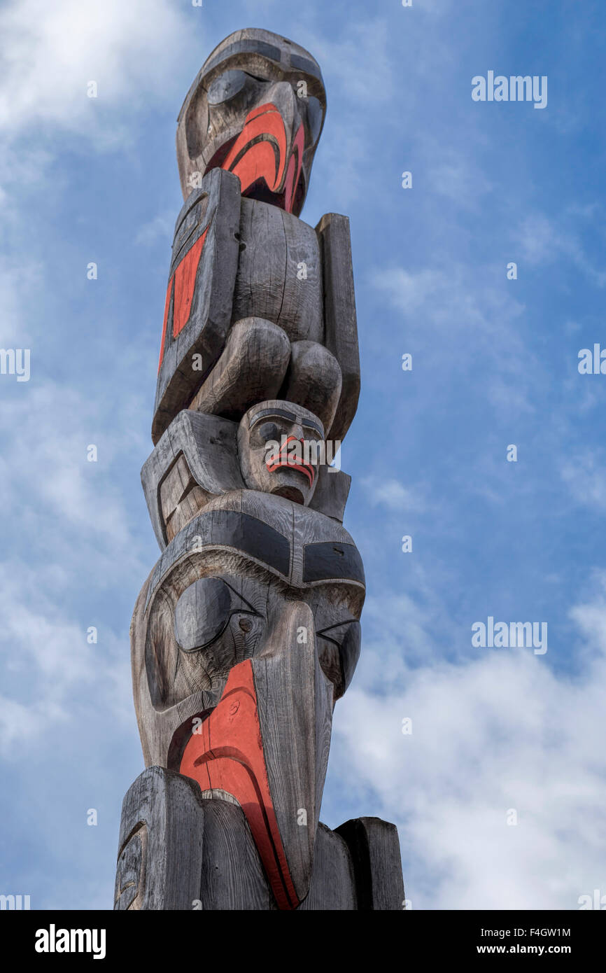 Detail of Eagle, Raven, Bear totem pole, in Duncan, city of totems ...