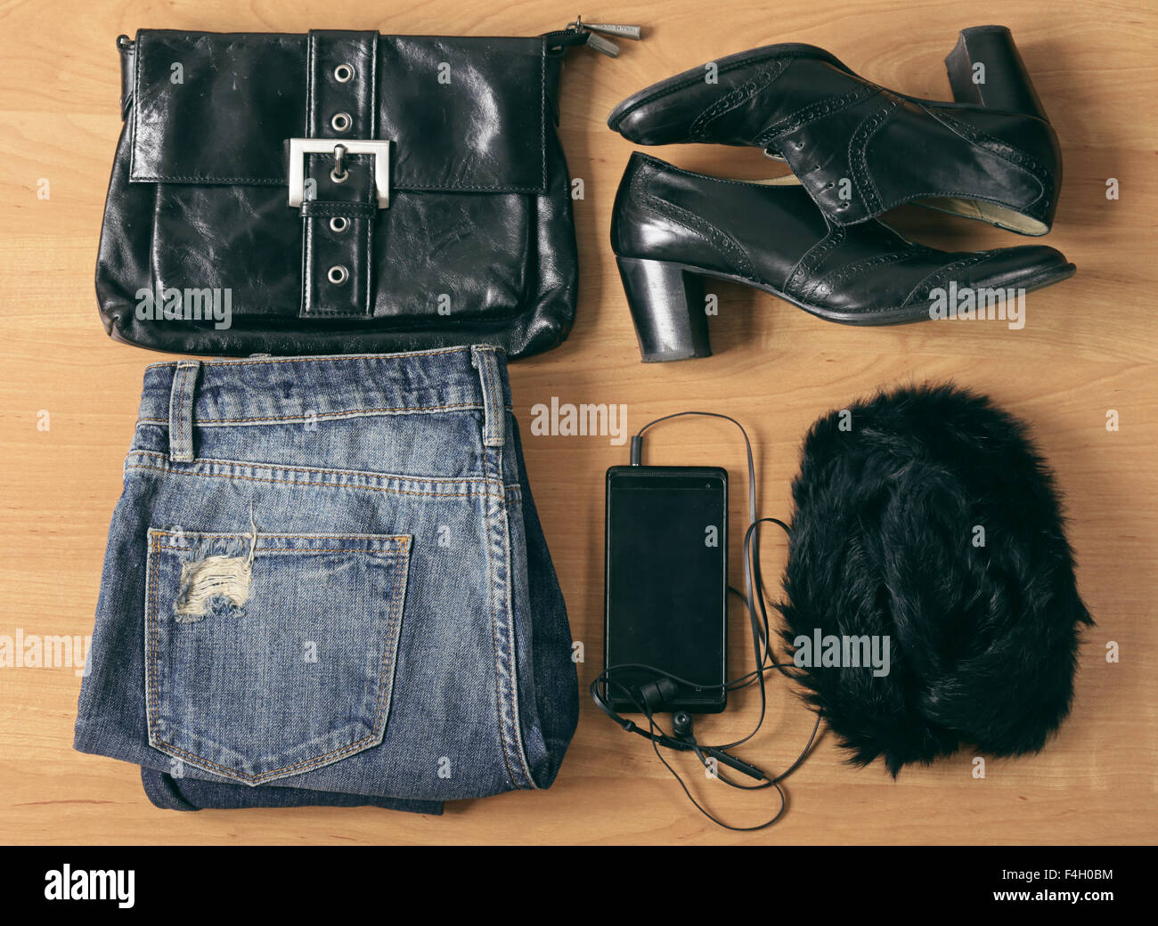 Fashion set hi-res stock photography and images - Alamy