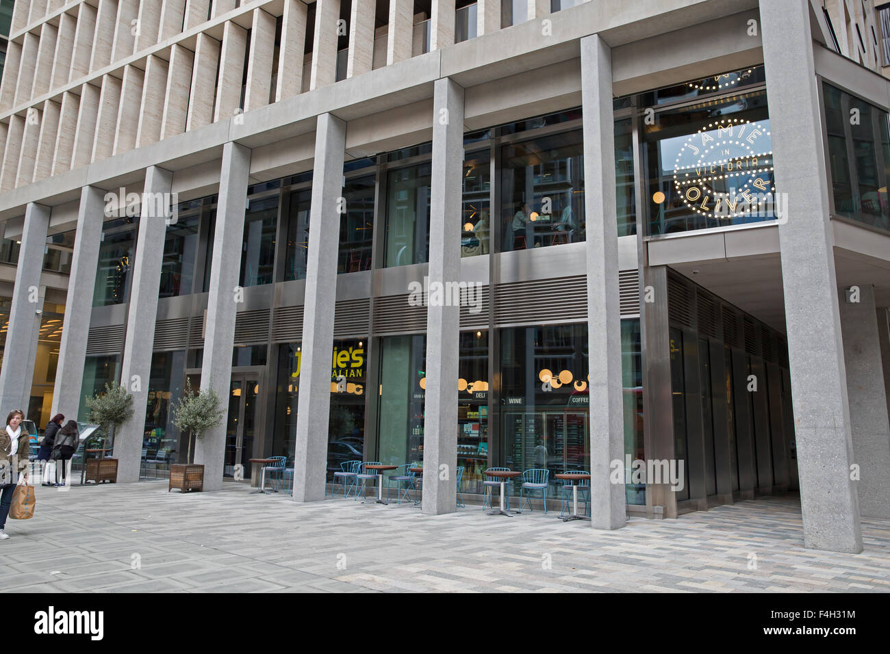 Waitress seats customers restaurant hi-res stock photography and images ...