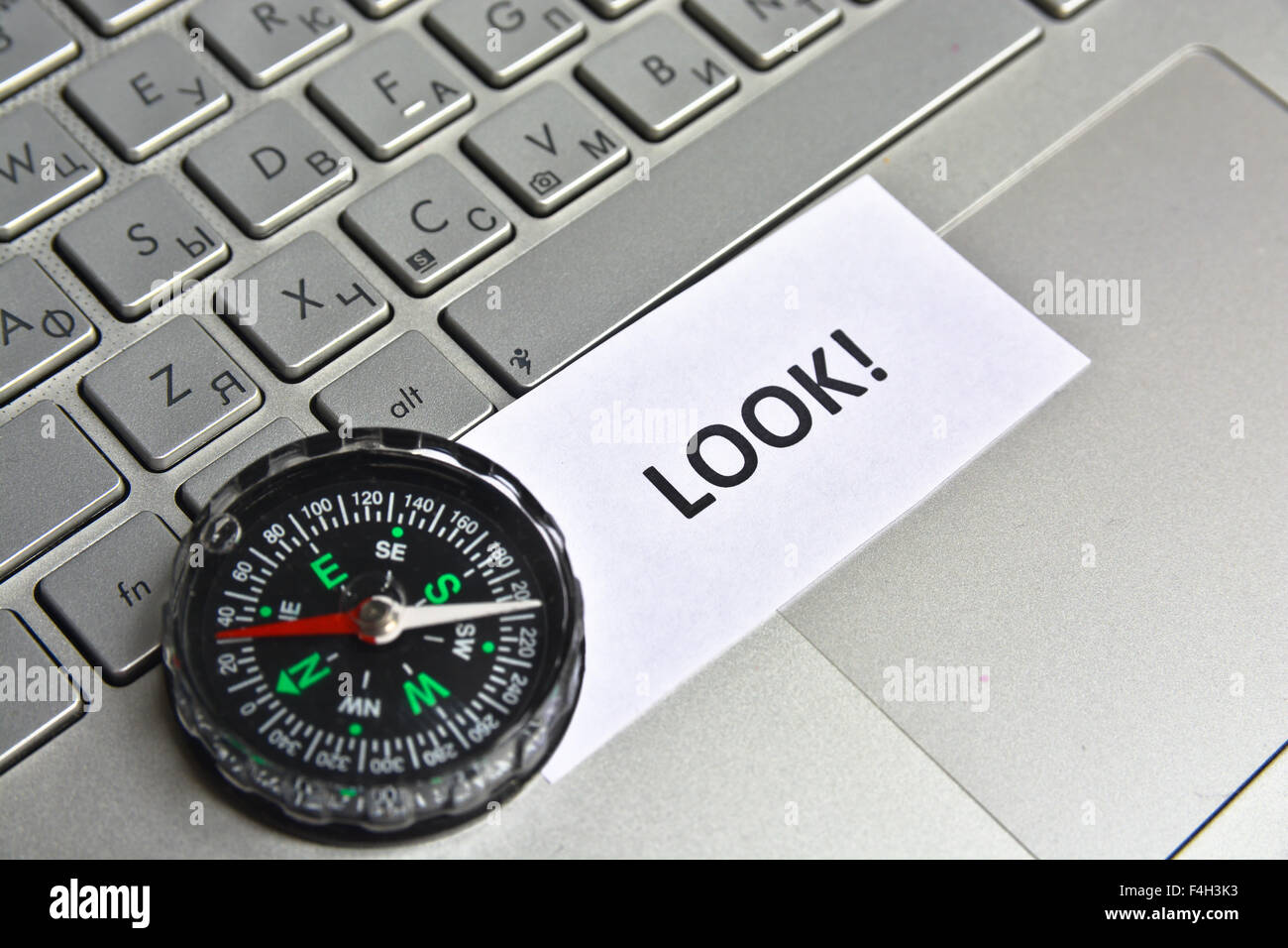 Button compass hi-res stock photography and images - Alamy