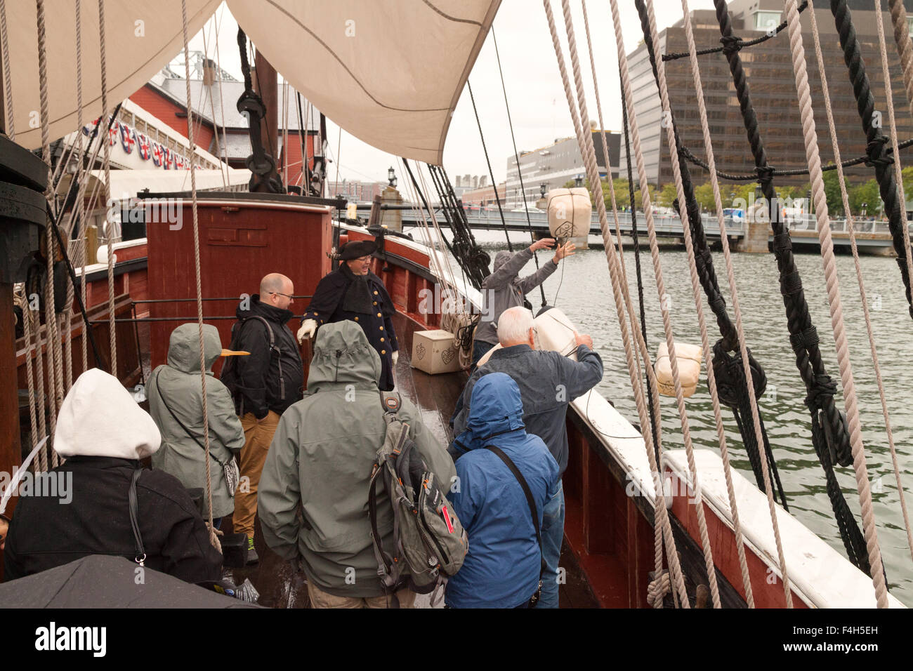 Throwing tea overboard hi-res stock photography and images - Alamy