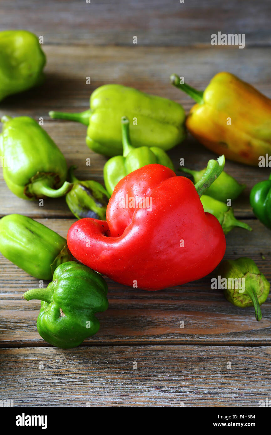 Green bell pepper variety hi-res stock photography and images - Alamy