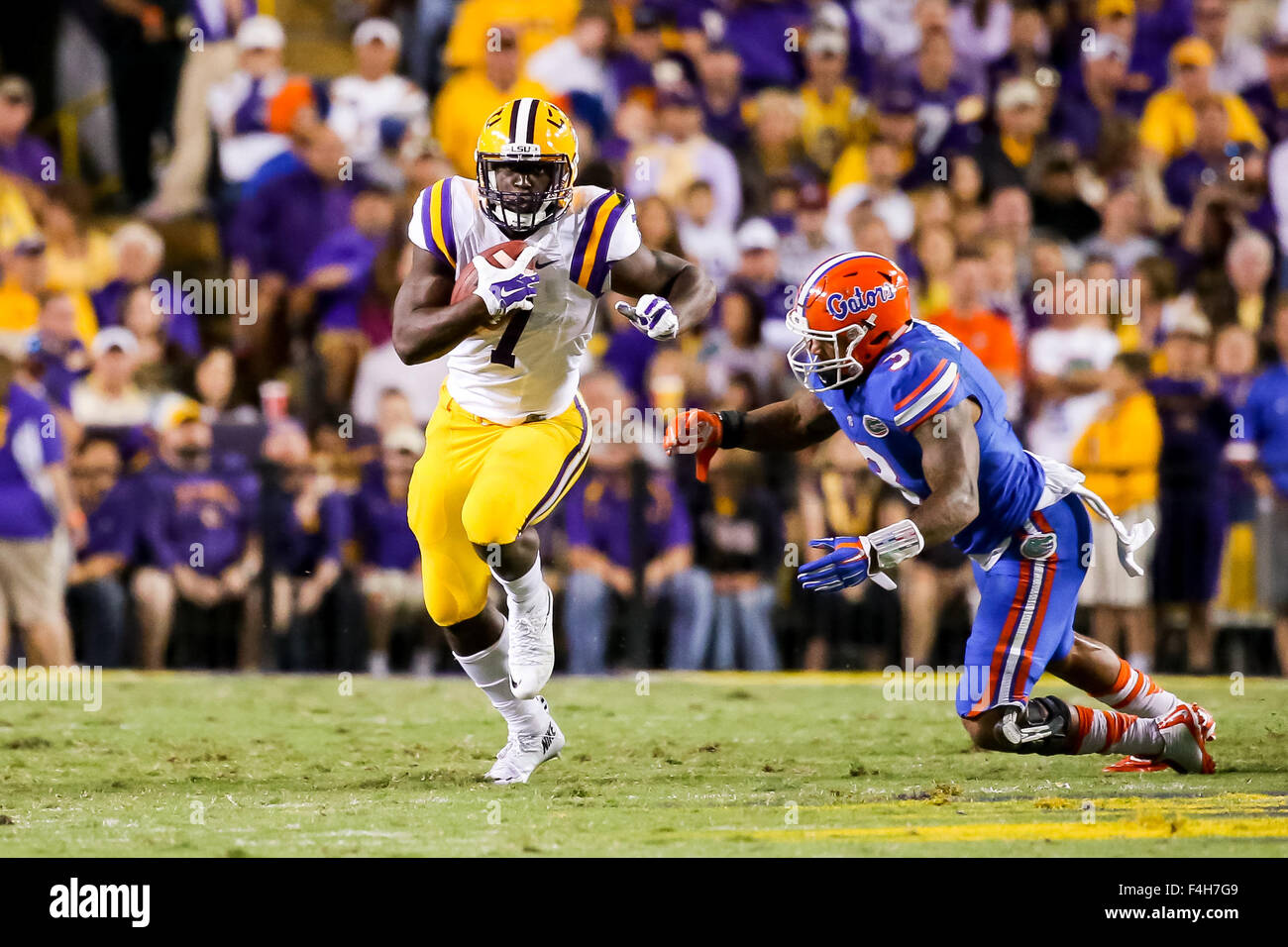 Rouge, LA, USA. 17th Oct, 2015. LSU Tigers running back Leonard ...