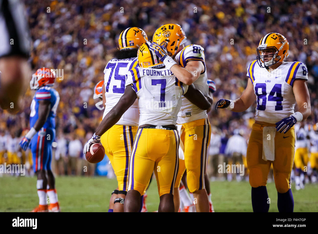 Rouge, LA, USA. 17th Oct, 2015. LSU Tigers running back Leonard ...