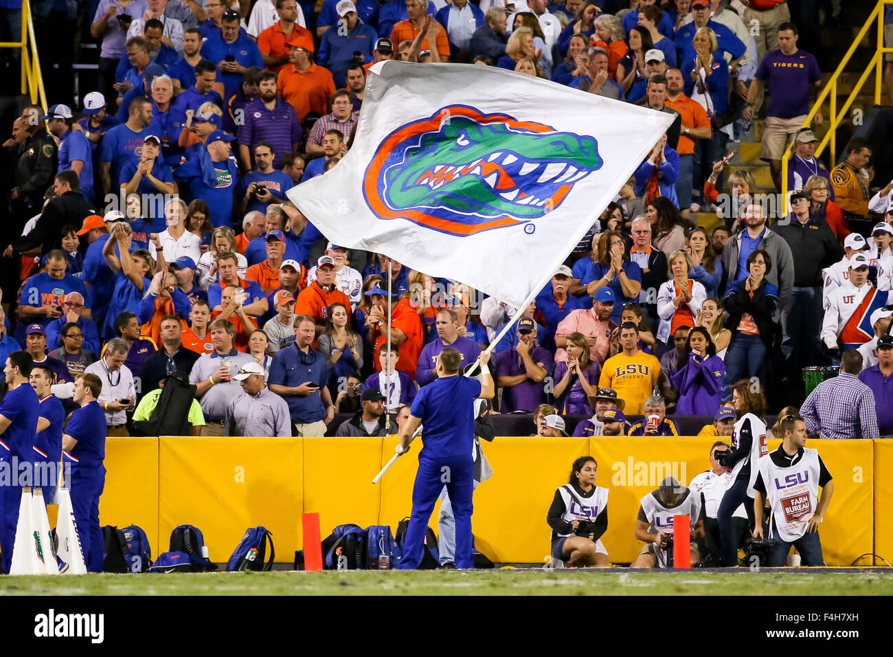 Florida gators cheerleaders hi-res stock photography and images - Alamy