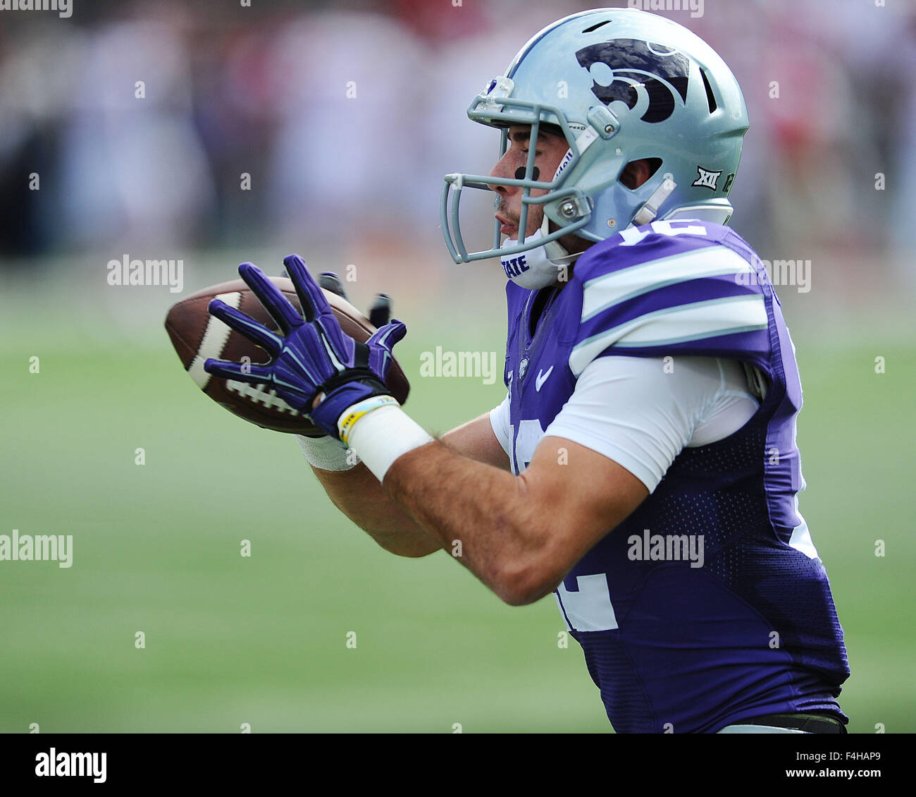 Manhattan, Kansas, USA. 17th Oct, 2015. Kansas State Wildcats wide ...