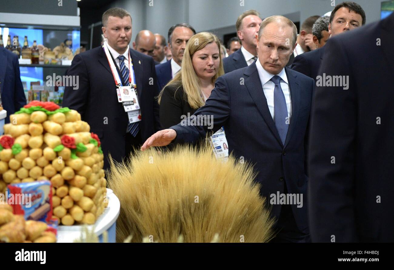 Russian President Vladimir Putin with Italian Prime Minister Matteo ...