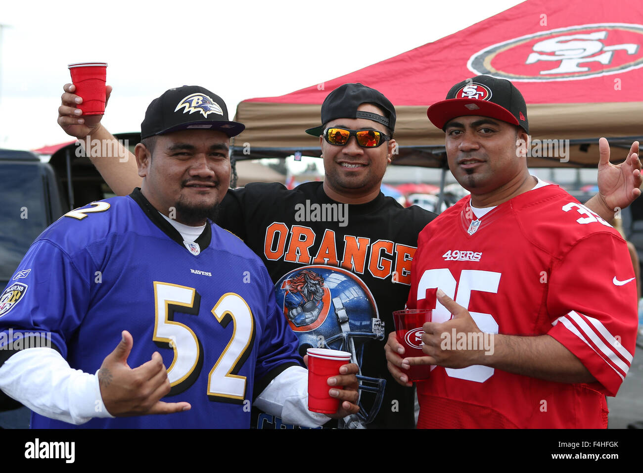 Tailgating football fans hi-res stock photography and images - Alamy