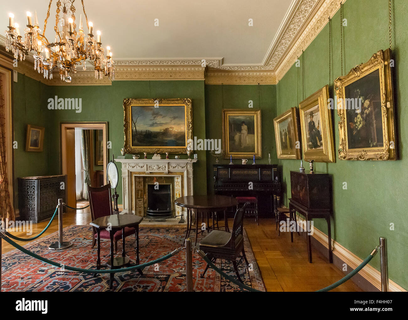 Picture of liverpool hi-res stock photography and images - Alamy