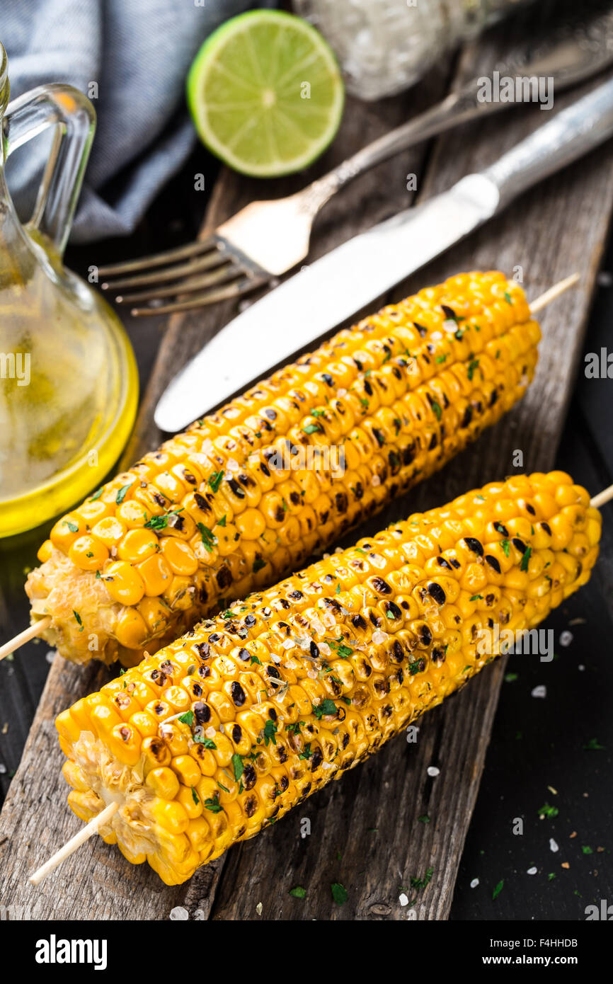 Delicious grilled corn Stock Photo - Alamy