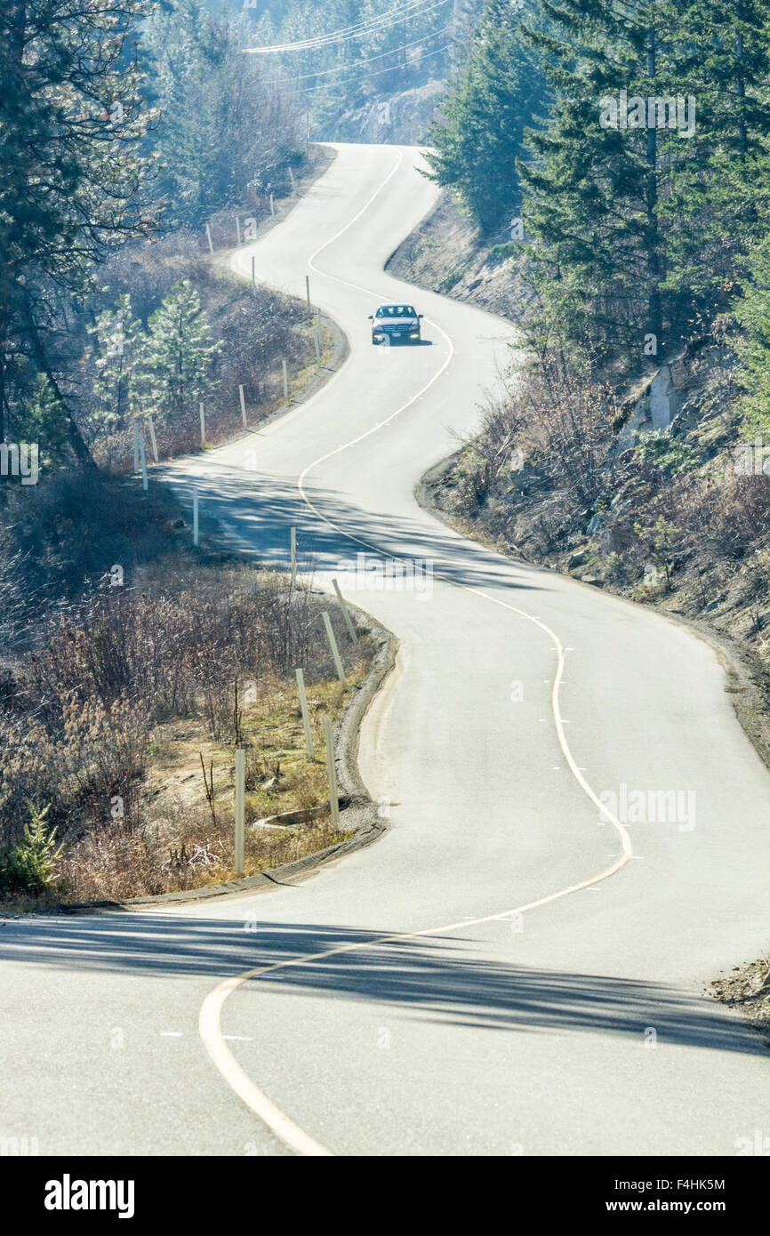Canada roads hi-res stock photography and images - Alamy