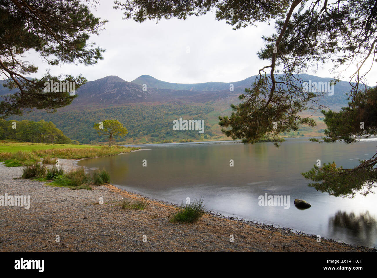 Autumn twilight uk water hi-res stock photography and images - Alamy