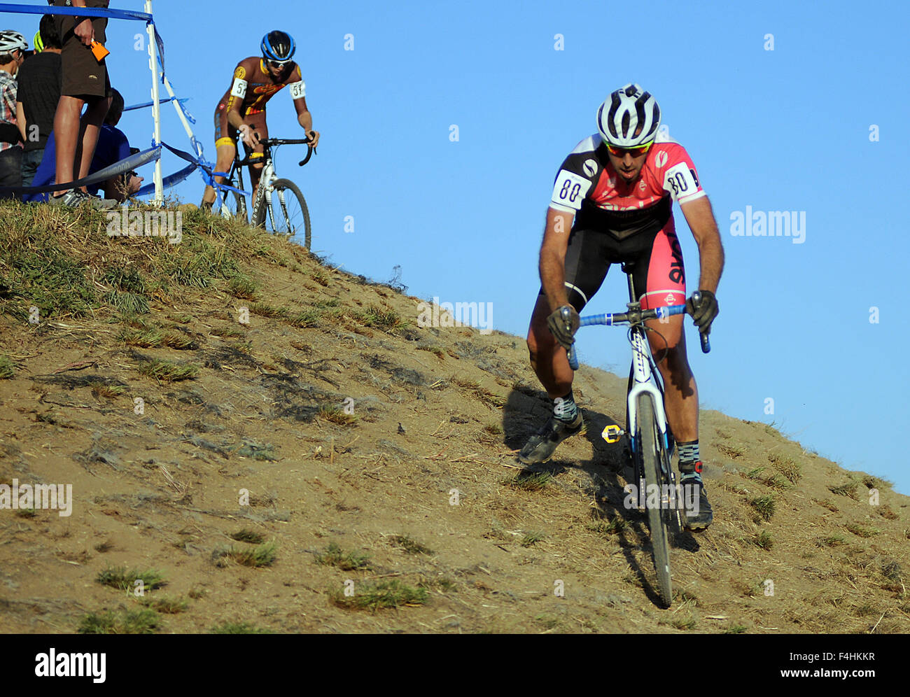 Boulder, Colorado, USA. 17th Oct, 2015. Men's elite cyclist, Josh ...