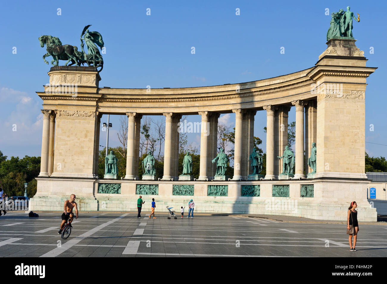 Heroes Square with historic figures in Budapest, Hungary Stock Photo ...
