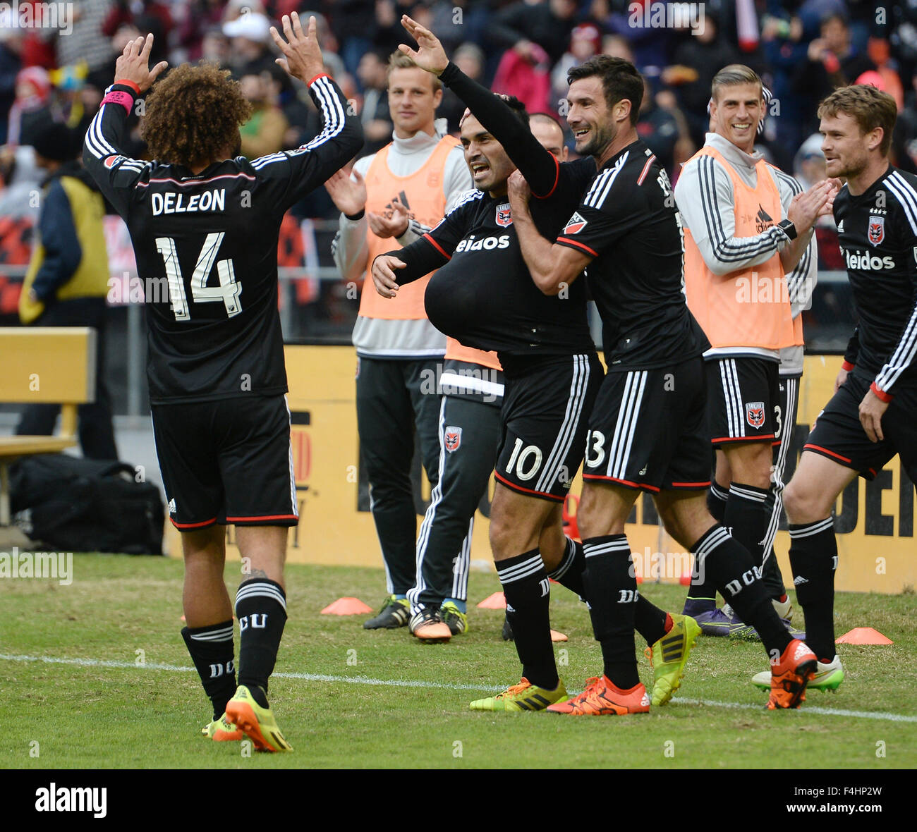 Washington, DC, USA. 18th Oct, 2015. 20151018 - D.C. United forward ...