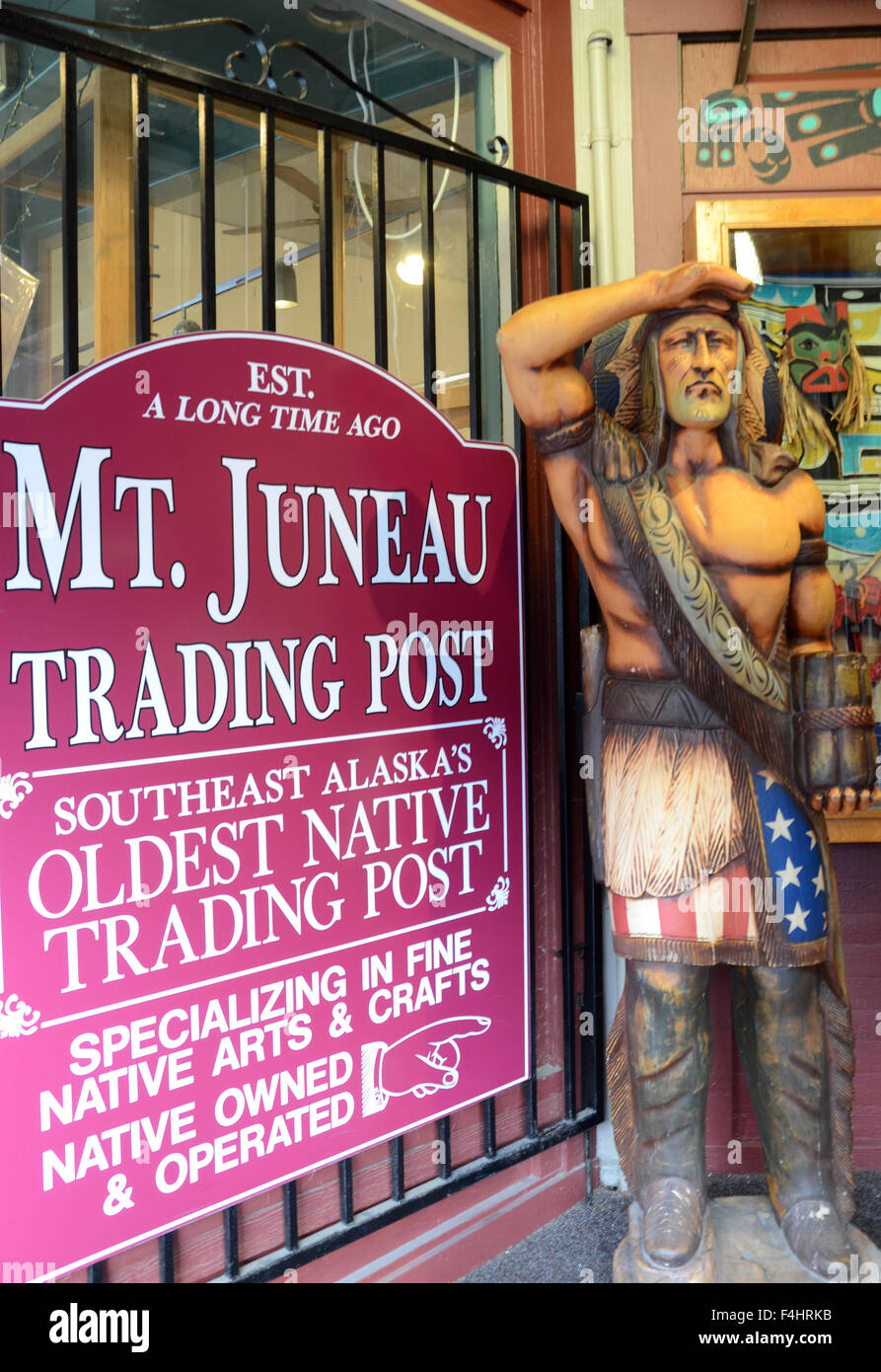 Shopping in juneau alaska hi-res stock photography and images - Alamy