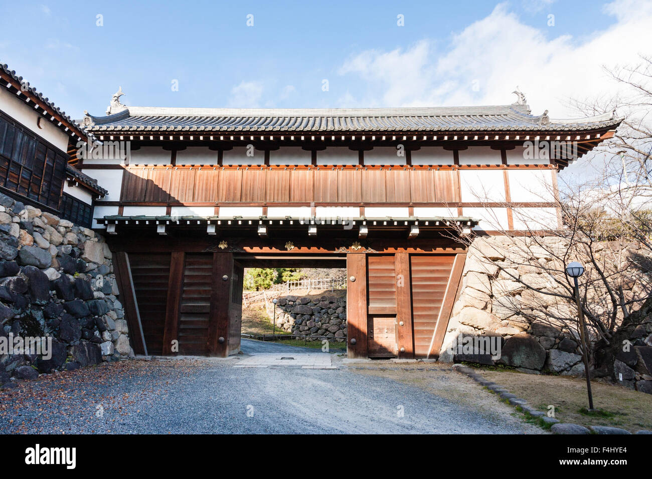 Japan, Yamato Koriyama castle. Entrance, the Otemon gatehouse ...