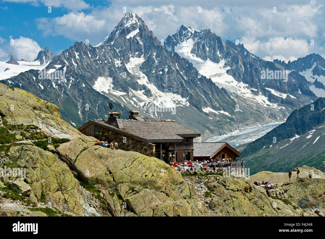 Mountain hut Refuge du Lac Blanc in the Aiguilles Rouges National ...