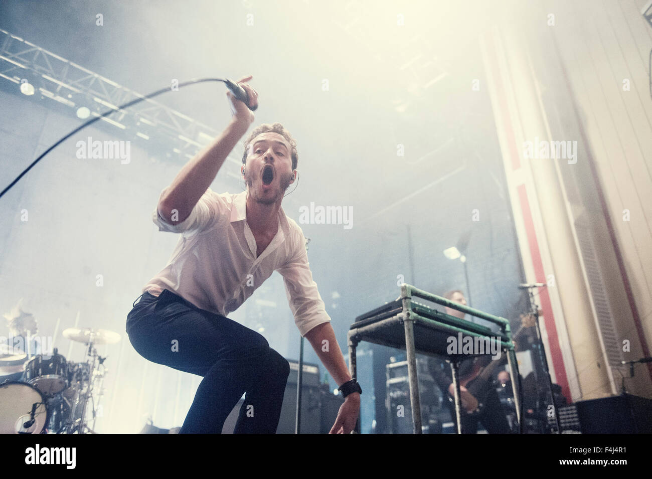 Glasgow, UK. 18th Oct, 2015. Singer Tom Smith of Editors performs live ...