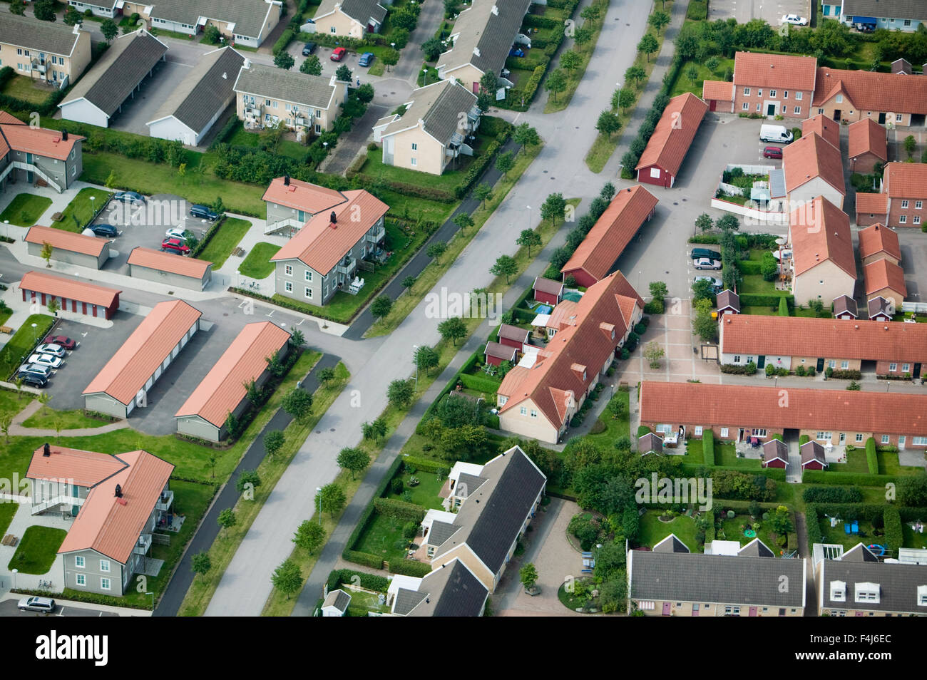 Housing area hi-res stock photography and images - Alamy