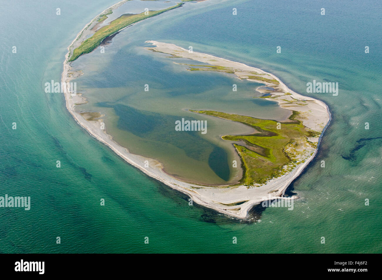 Formations of sand in the ocean Stock Photo - Alamy