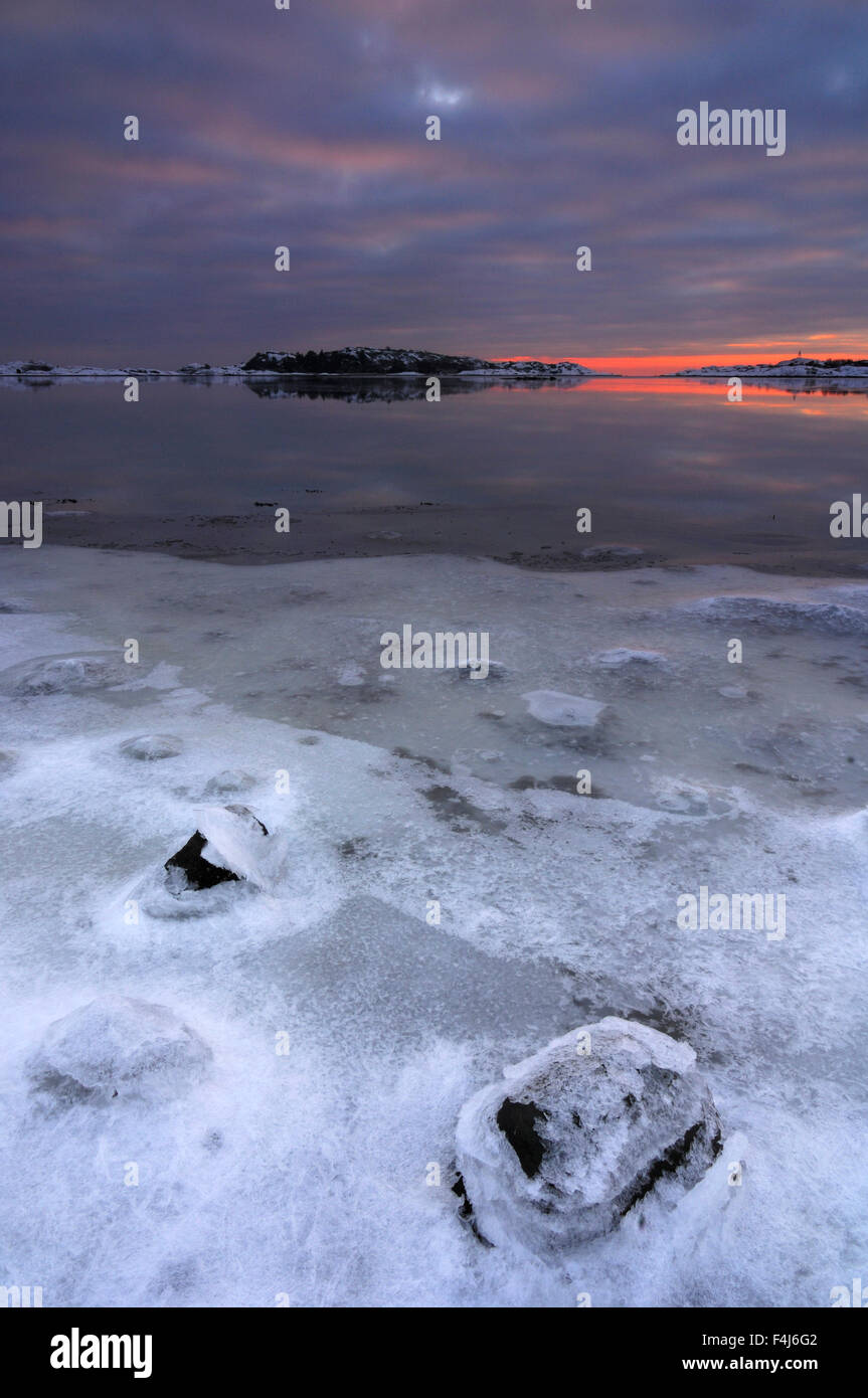 A beach covered in ice Stock Photo - Alamy