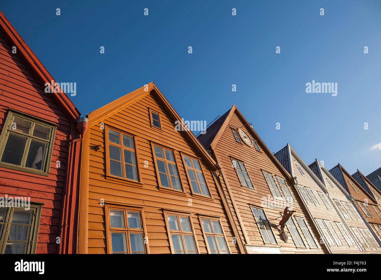Traditional wooden buildings hi-res stock photography and images - Alamy