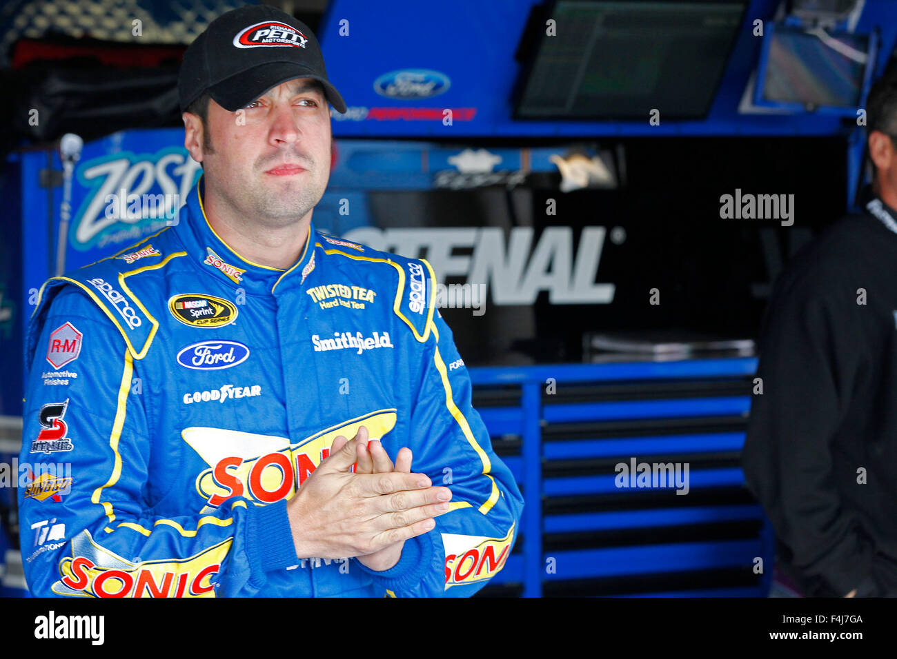 Kansas City, KS, USA. 17th Oct, 2015. Kansas City, KS - Oct 17, 2015 ...