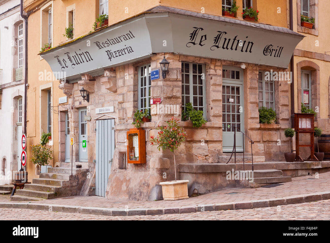 Autun hi-res stock photography and images - Alamy