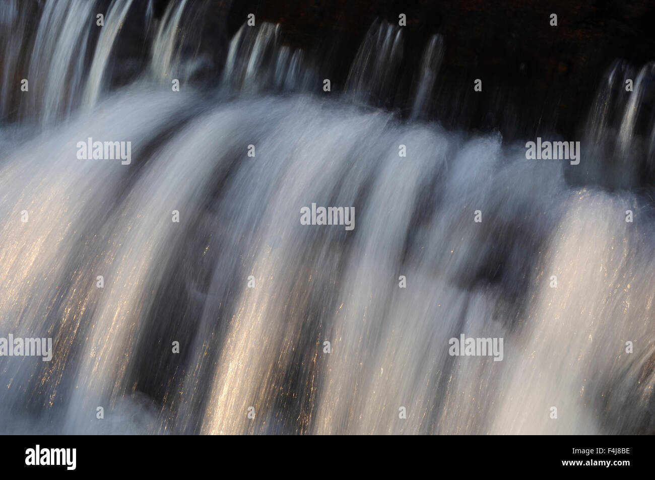 Waterfall close hi-res stock photography and images - Alamy