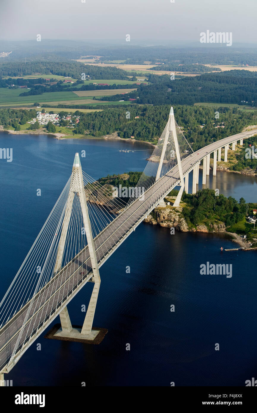 A bridge over water Stock Photo - Alamy