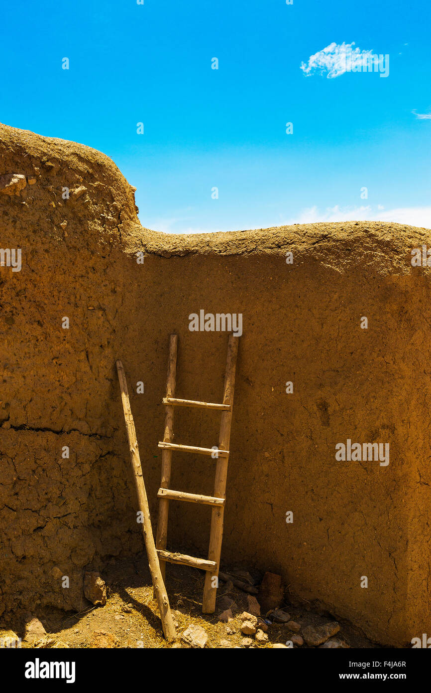 Opal sky hi-res stock photography and images - Alamy