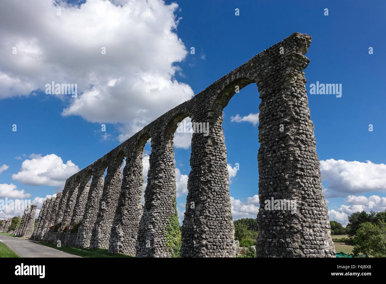 Gallo-Roman Aqueduct near the town of Luynes, France Stock Photo - Alamy