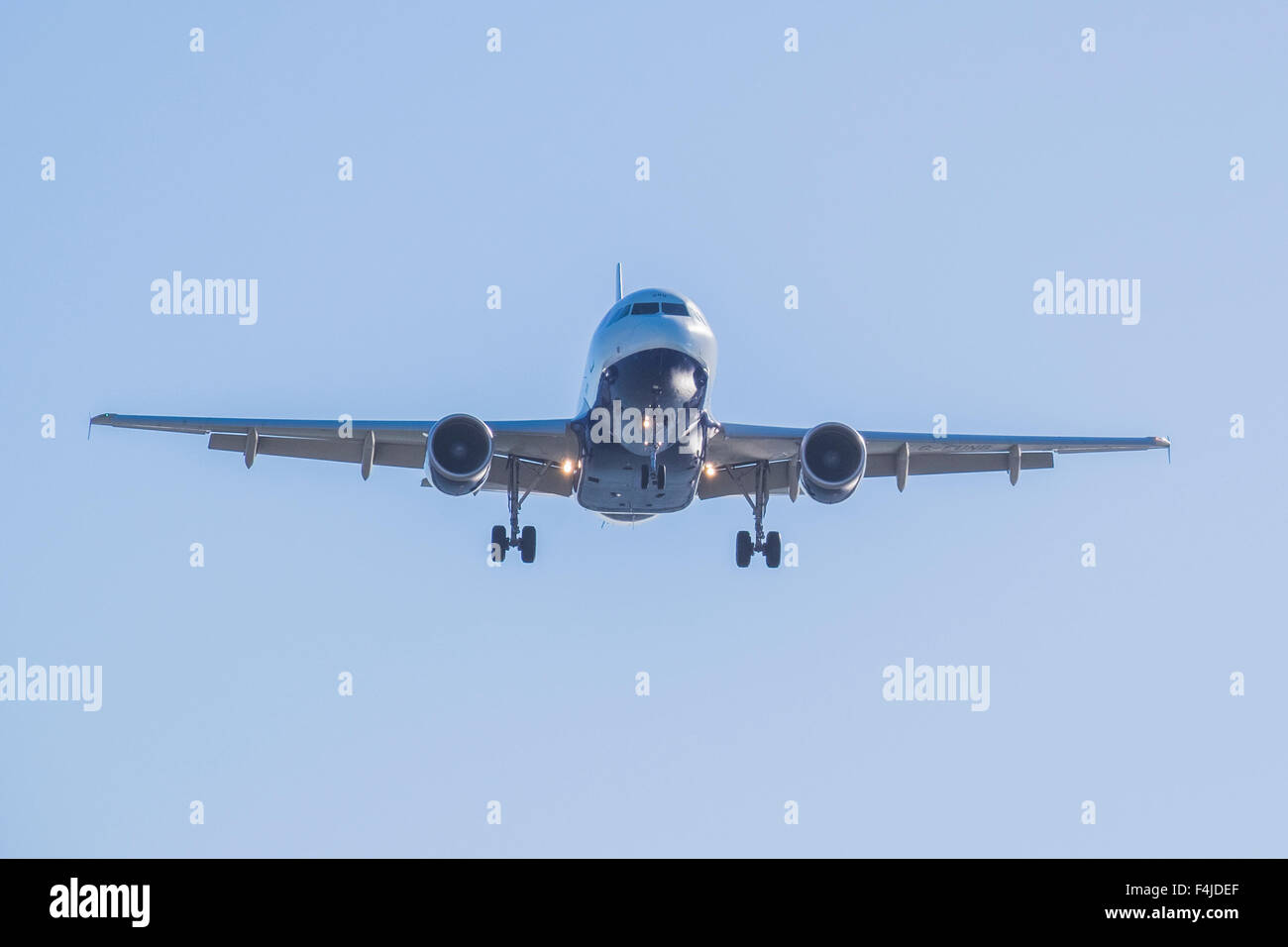 Aircraft landing england wheels hi-res stock photography and images - Alamy