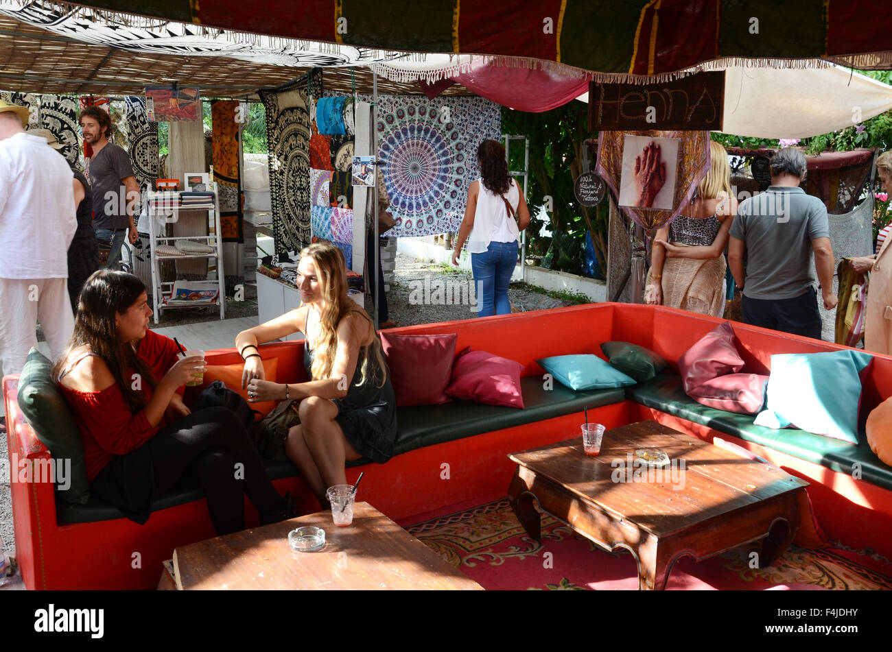 Las Dalias, hippy market at San Carlos on Ibiza Stock Photo - Alamy