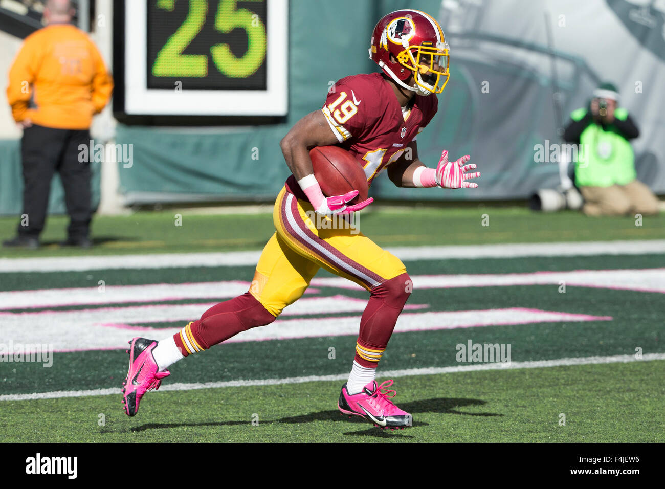 Ross rutherford hi-res stock photography and images - Alamy
