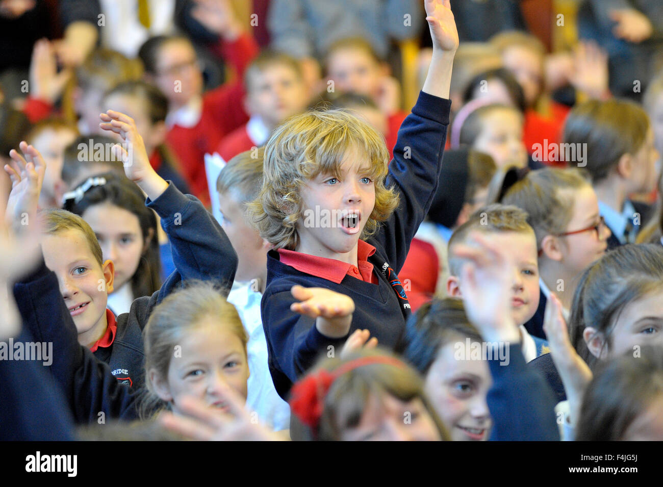 Boys in school uniforms hi-res stock photography and images - Alamy