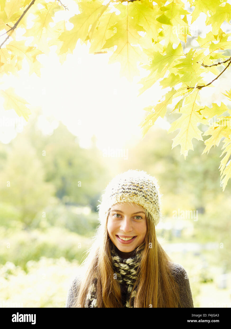 Portrait of smiling woman Stock Photo - Alamy