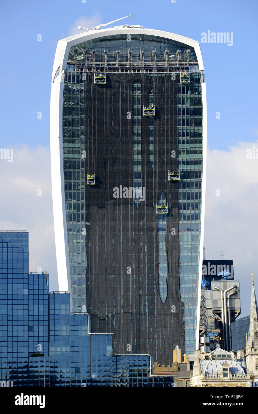 Walkie talkie building with awning screening, City of London, England ...