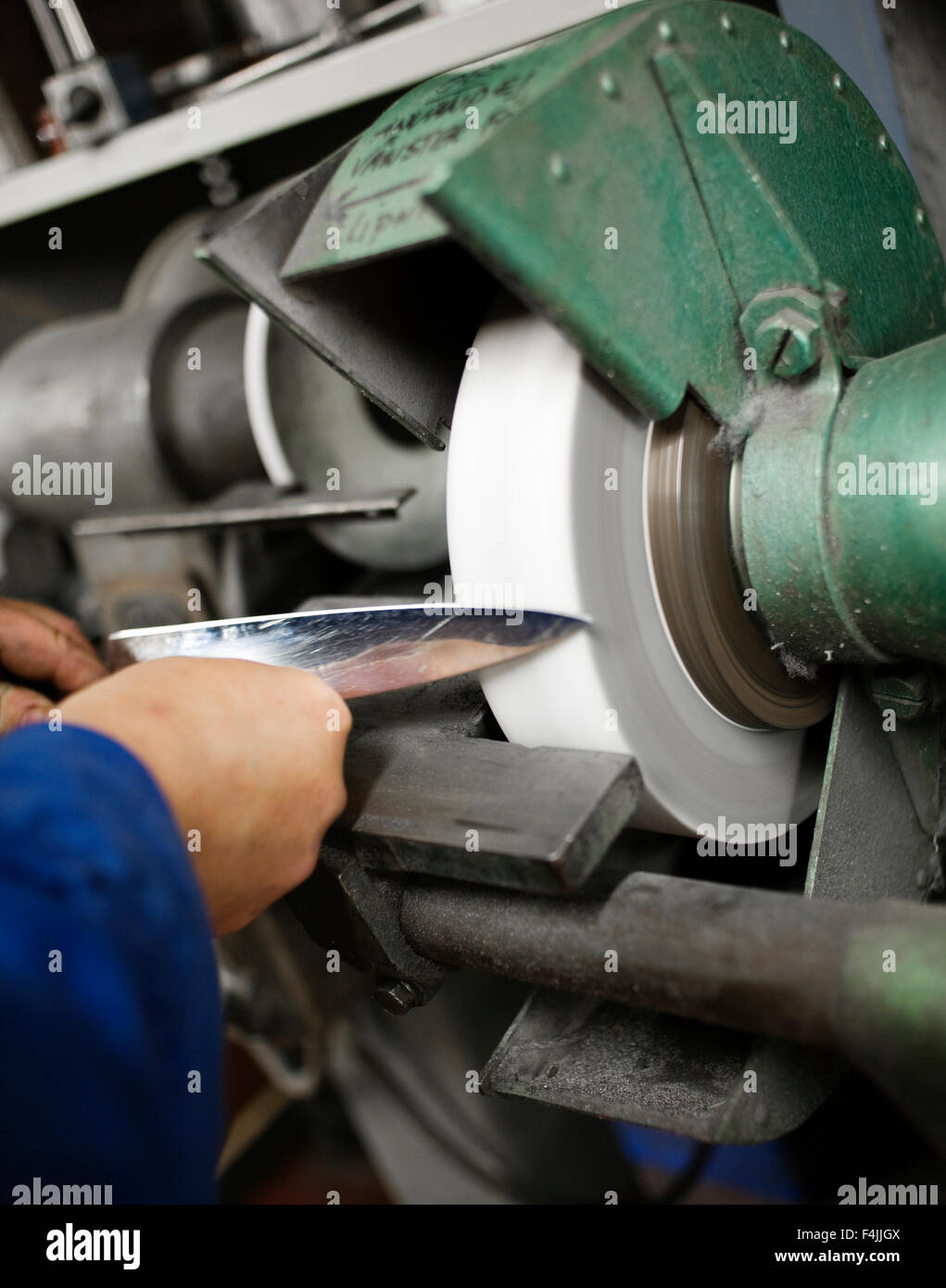 Sharpening knife hi-res stock photography and images - Alamy
