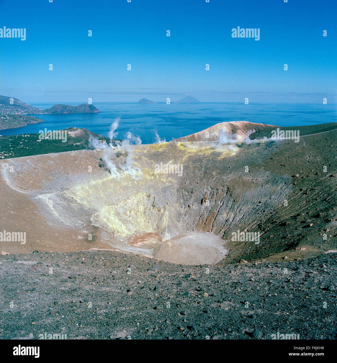 Volcano activity hi-res stock photography and images - Alamy