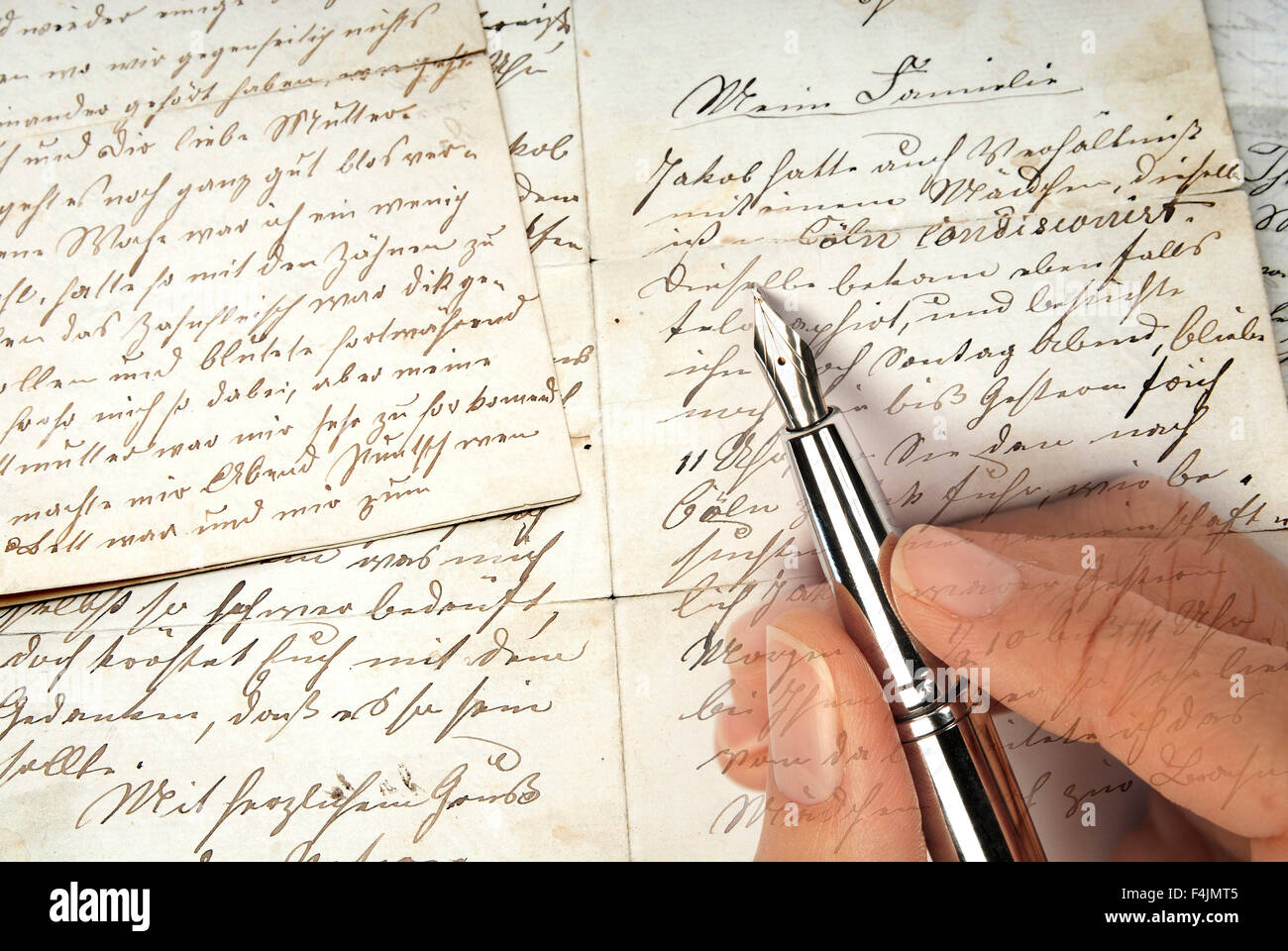Classic correspondence hi-res stock photography and images - Alamy