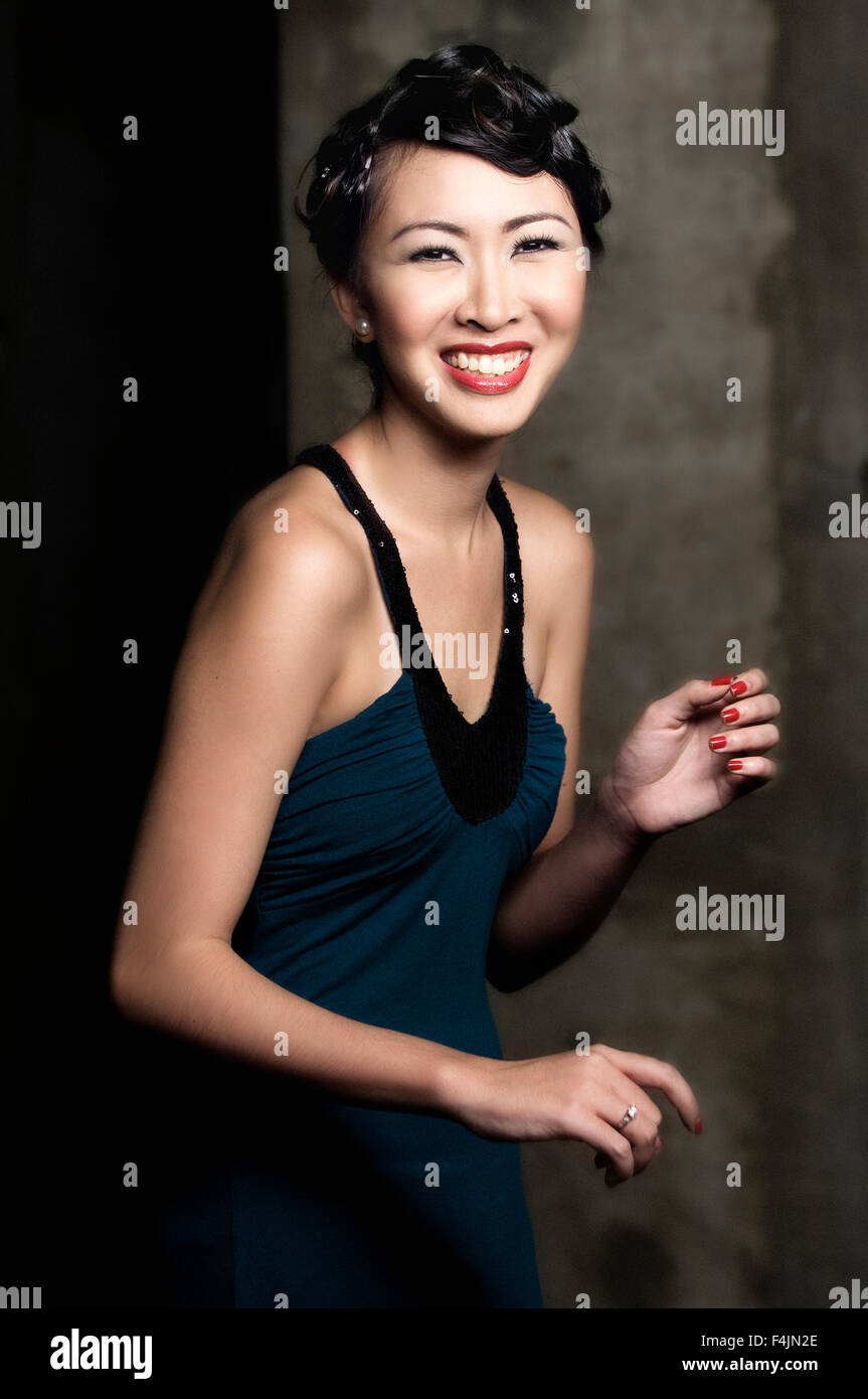 Philippines, portrait of attractive woman smiling Stock Photo - Alamy