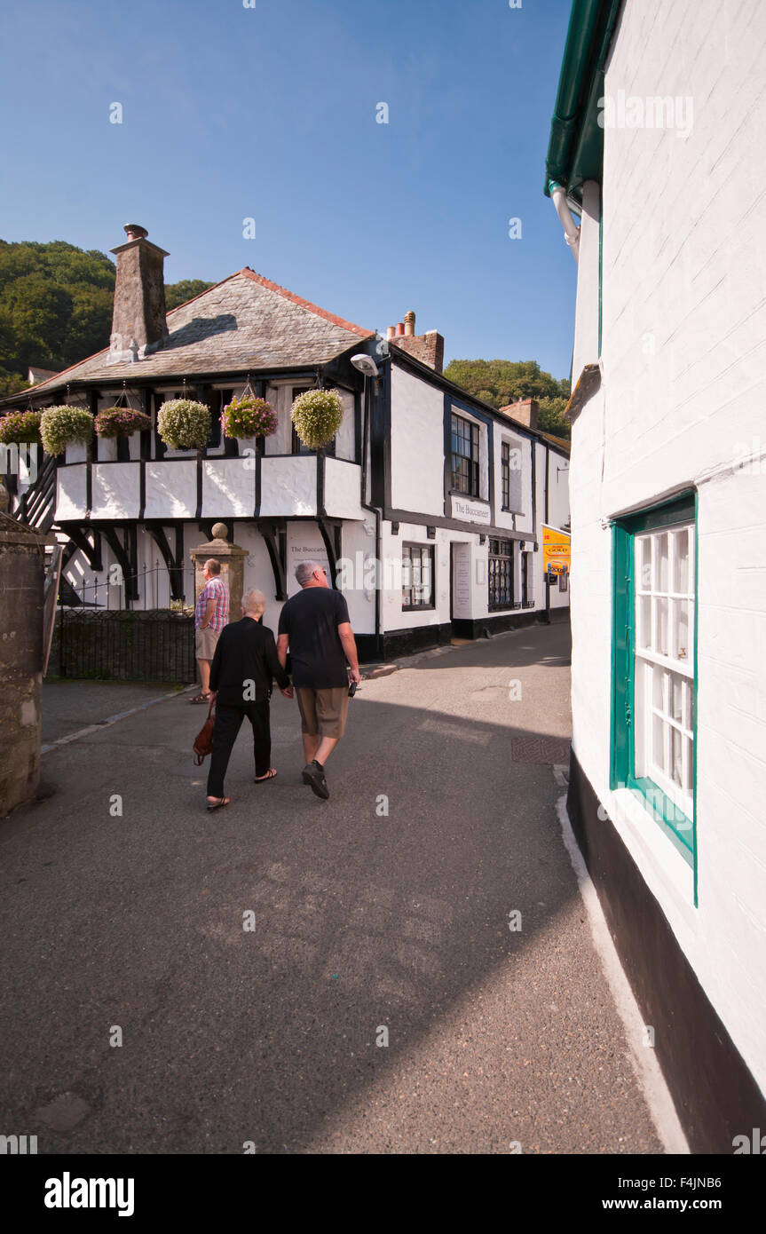 Street scene polperro cornwall hi-res stock photography and images - Alamy