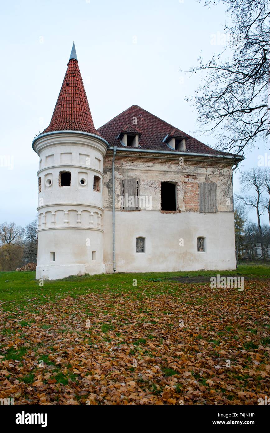Lithuania. Siesikai castle under construction. Historic palace in the ...