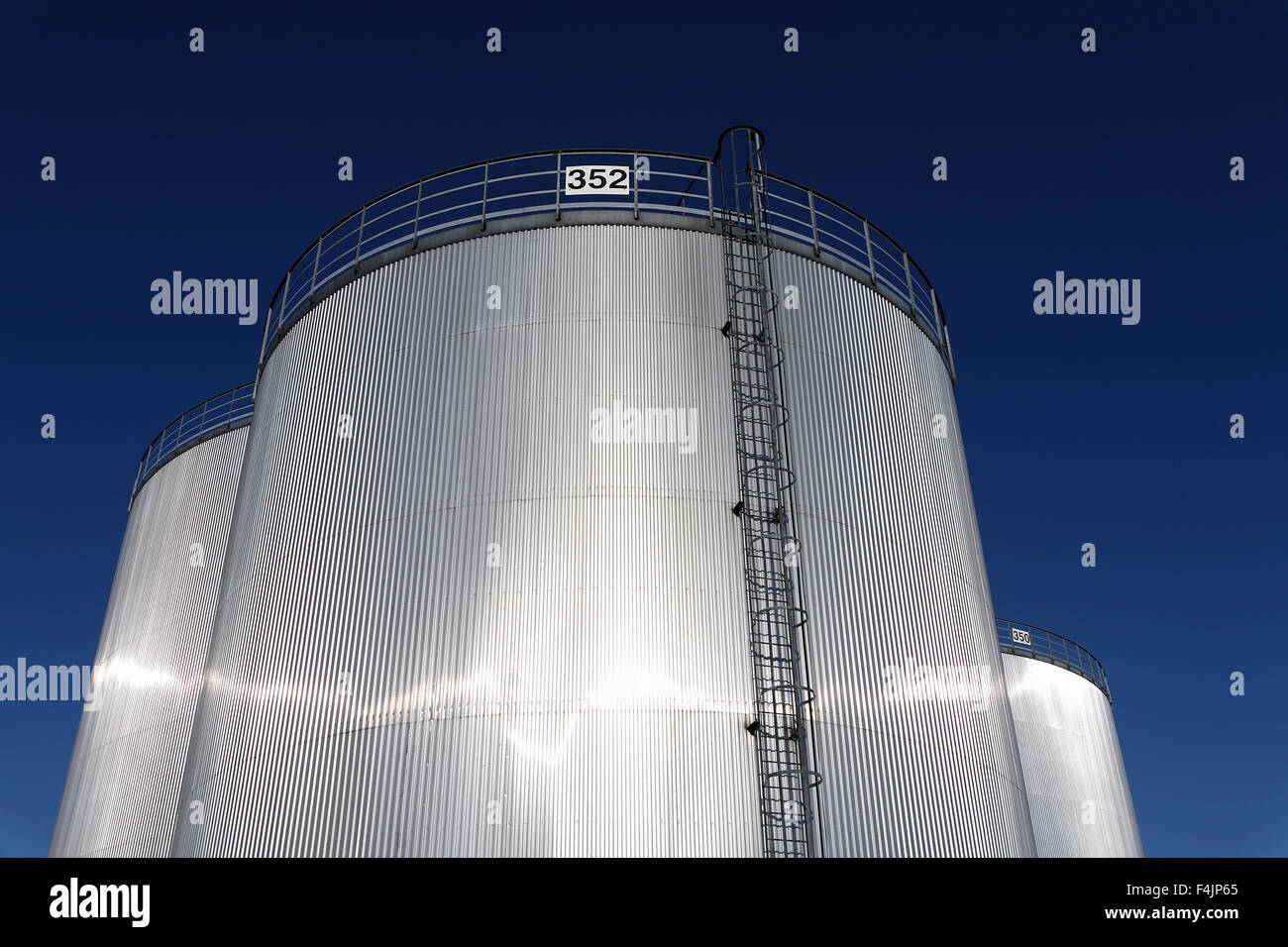 Metal storage tank hi-res stock photography and images - Alamy