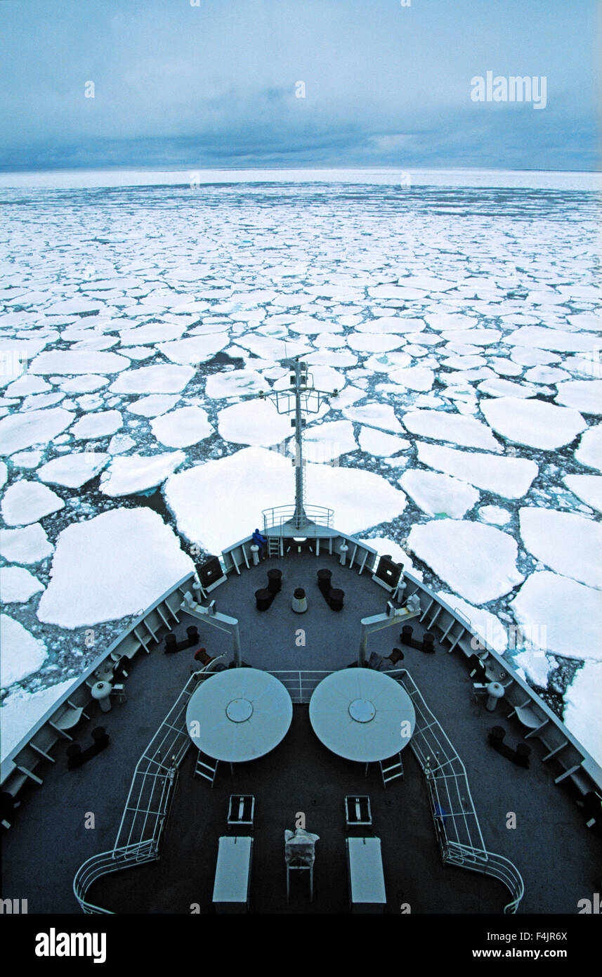 Ship on pack ice Stock Photo - Alamy
