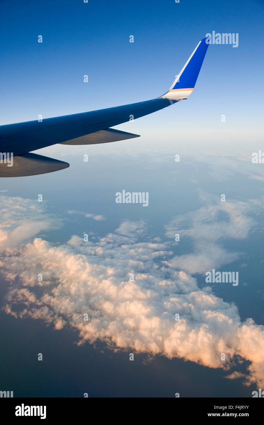Wing aeroplane hi-res stock photography and images - Alamy