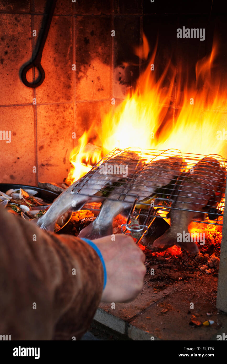 Open flame cooking hi-res stock photography and images - Alamy