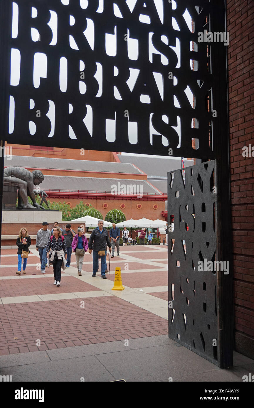 The gateway to the British Library, Euston Road, London Stock Photo - Alamy